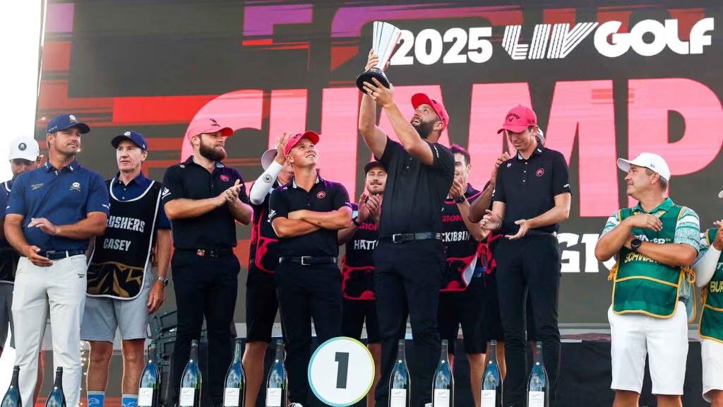 LIV Golf thi đấu 72 hố từ mùa giải 2026