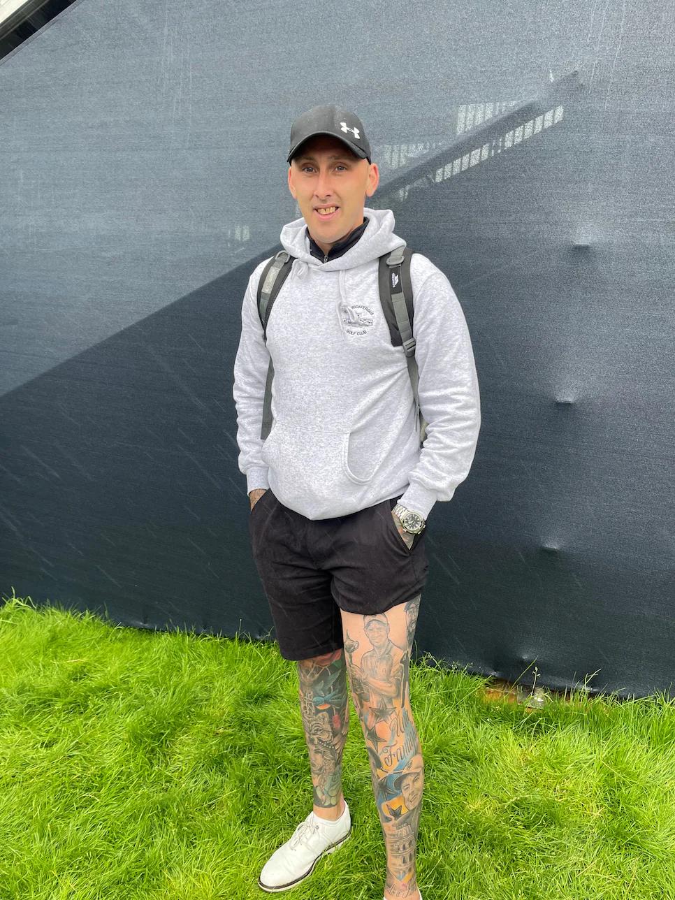 Xăm hình đội tuyển Ryder Cup châu Âu lên chân, fan cuồng gây “sốt” tại Royal Portrush