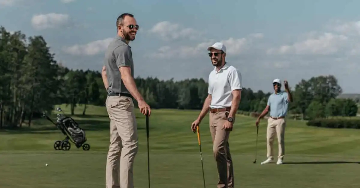 Có phải chỉ người giàu thích chơi golf?
